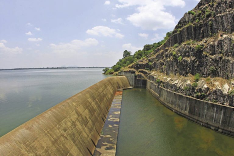Maduru Oya Dam | Attractions in Sri lanka