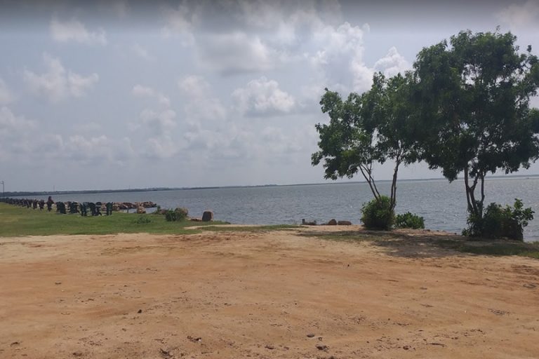 Puttalam Beach Park | Attractions in Sri lanka